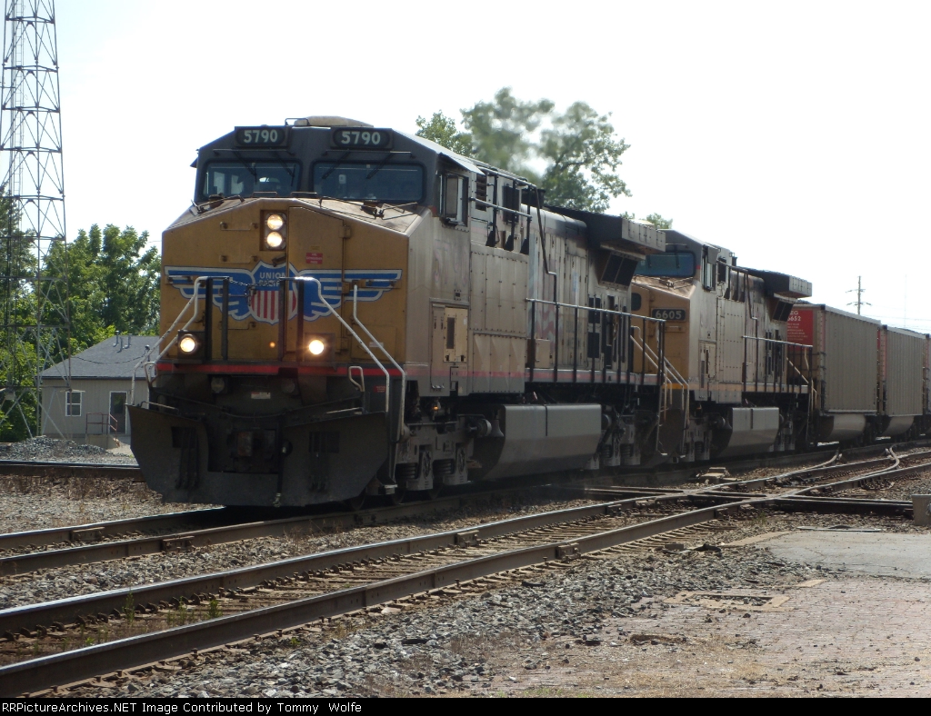 UP 5790 leads a coal train east